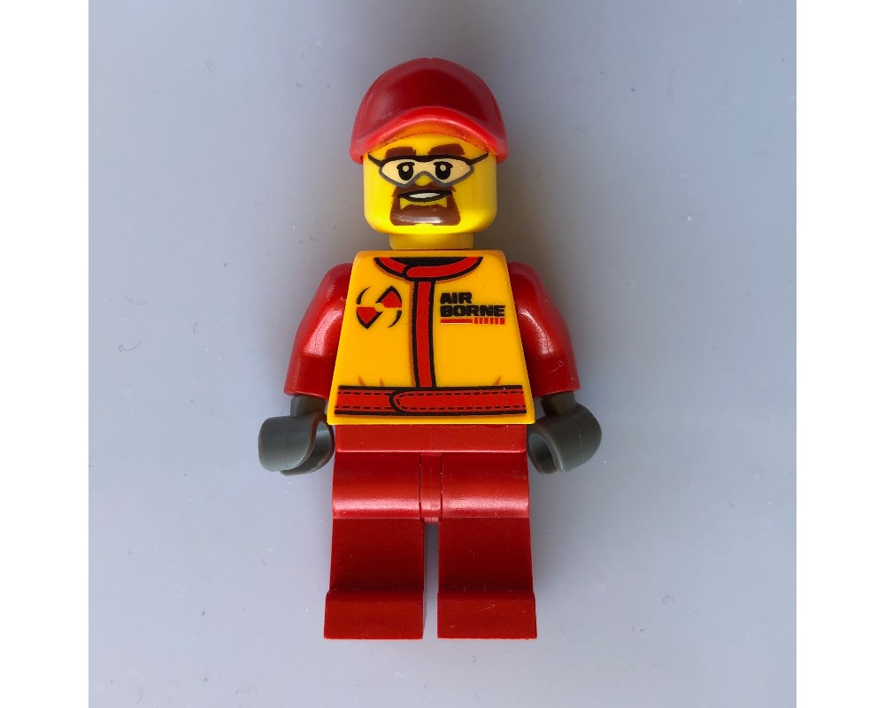 LEGO Set fig-009767 Racer, Red and Orange Jumpsuit, Red Cap, Goatee ...