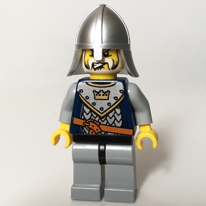 LEGO Set fig-009930 Knight, Dark Blue, Helmet, Beard | Rebrickable ...