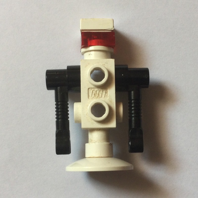 LEGO Set fig-010422 Futuron Droid - Black and White, Trans-Red Eye ...