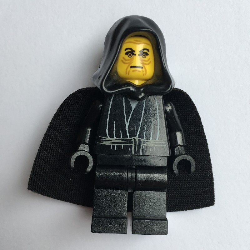 LEGO Set fig-010430 Emperor Palpatine, Yellow Skin, Black Hands ...