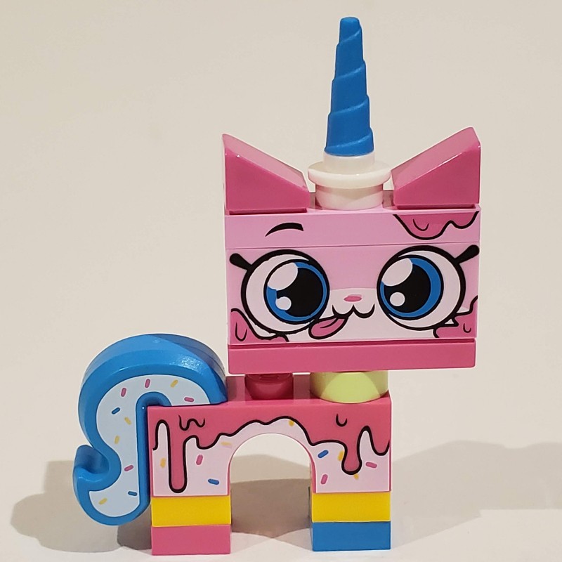 LEGO Set fig-010608 Unikitty / Dessert Unikitty | Rebrickable - Build ...