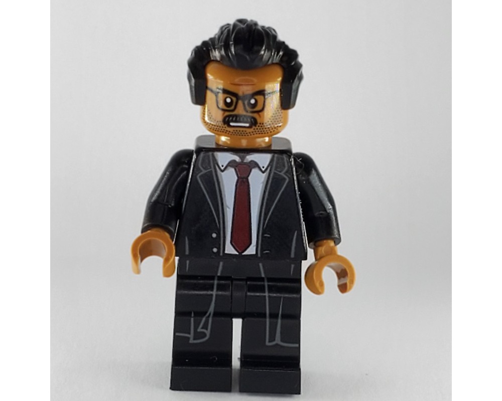 LEGO Set fig-011880 James Gordon, Black Suit, Black Hair | Rebrickable ...