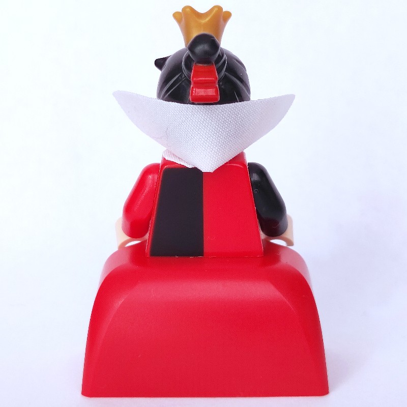 LEGO Set fig-013749 Queen of Hearts | Rebrickable - Build with LEGO