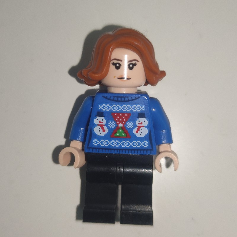 LEGO Set fig-014287 Black Widow, Ugly Christmas Sweater | Rebrickable ...
