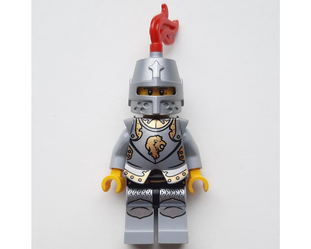 LEGO Set fig-014712 Lion Knight, Armour, Helmet with Red Plume (Pearl ...