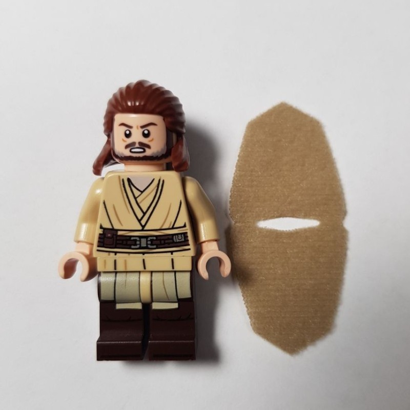 LEGO Set fig-016019 Qui-Gon Jinn, Poncho, Dark Brown Beard ...