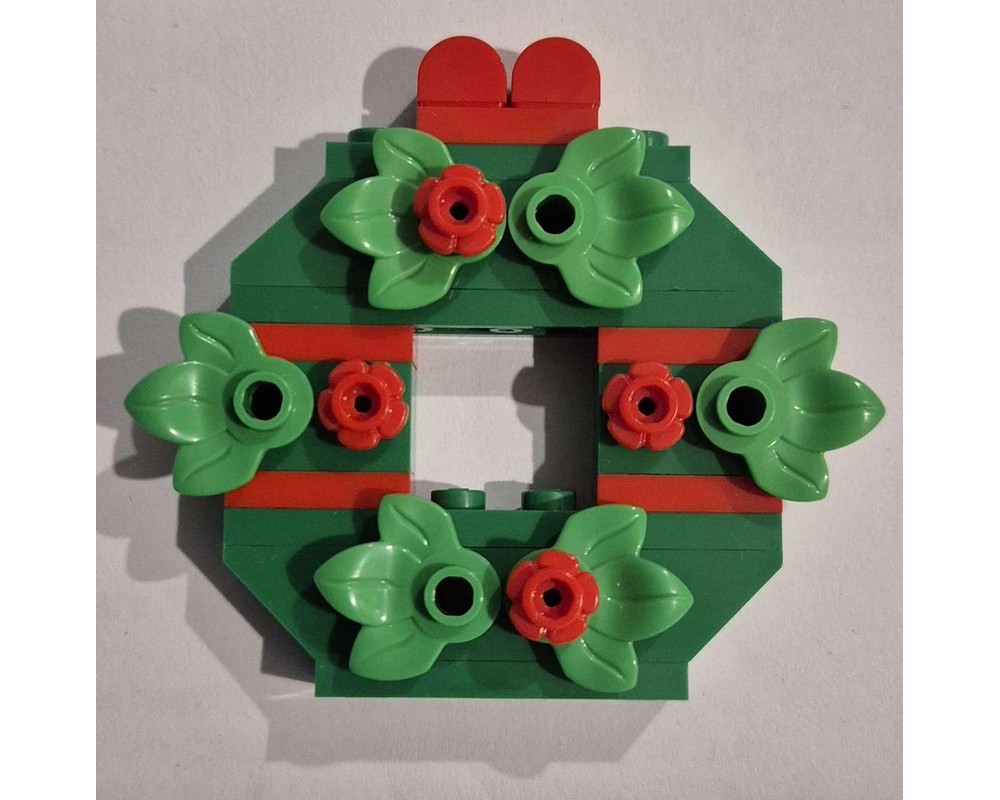 LEGO Set WREATH-1 Wreath (2025 Seasonal > Christmas) | Rebrickable ...