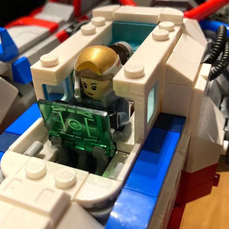 Review: MOC-128778 X1-B500 Freedom Rebel Bomber | Rebrickable - Build ...
