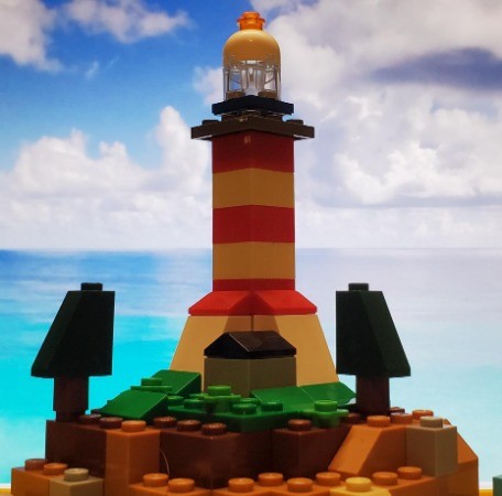 LEGO MOC Rotating Lighthouse by caribear | Rebrickable - Build with LEGO