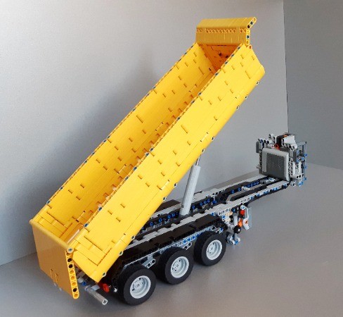 LEGO MOC-203809 Tipper Semi Trailer by Bortnick | Rebrickable - Build ...