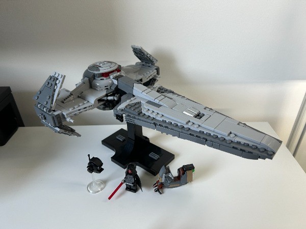 LEGO MOC Sith Infiltrator - Ultimate Playscale Series by Pixelated ...