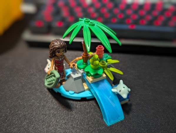 LEGO MOC 30646 - Waterfall Island by StarStarbucks | Rebrickable ...