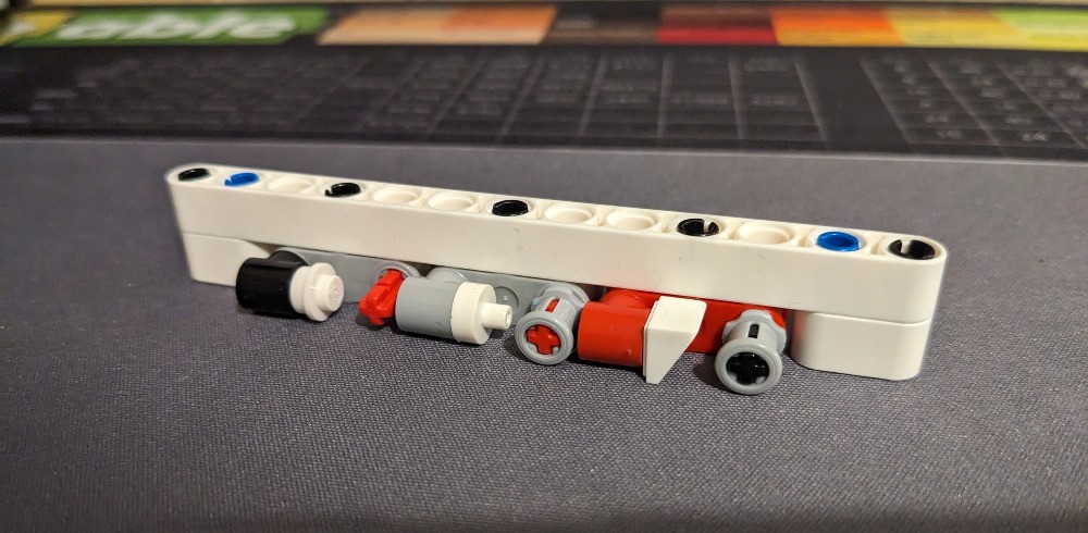 LEGO MOC-224866 Simple Table Cable Clip by Interstellar_1 | Rebrickable ...