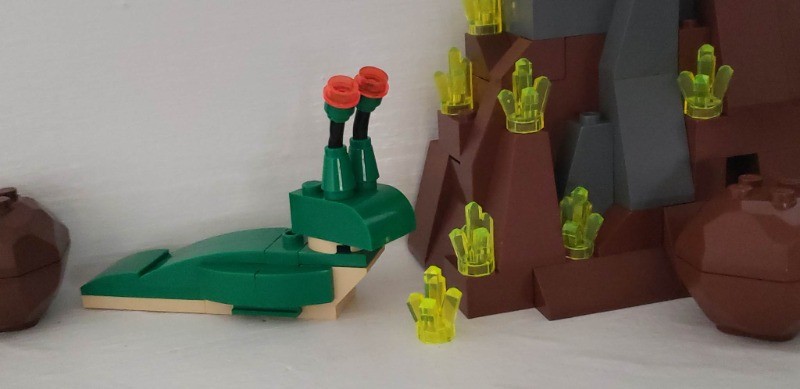 LEGO MOC Slimy Slug by AlicyJinx | Rebrickable - Build with LEGO