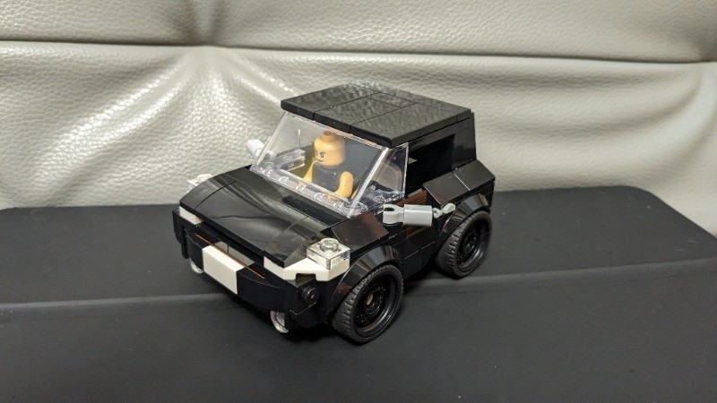 LEGO MOC Toyota iQ by sdcwan006 | Rebrickable - Build with LEGO