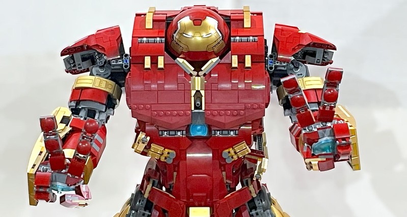 Review: 76210-1 - Hulkbuster | Rebrickable - Build with LEGO