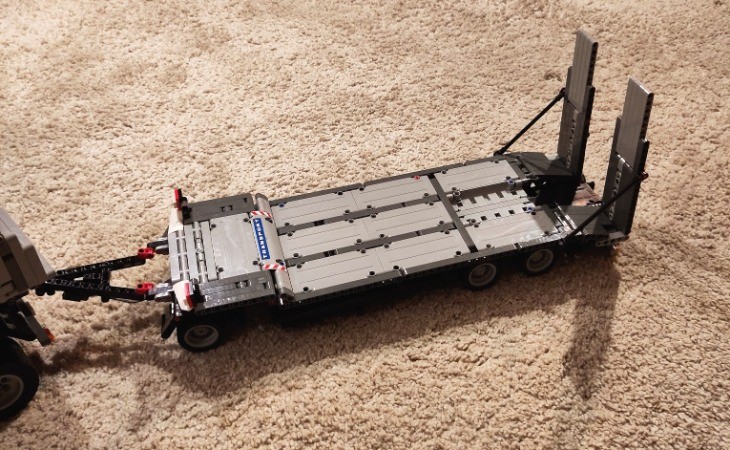 LEGO MOC Flatbed Trailer for Arocs by littldd | Rebrickable - Build ...