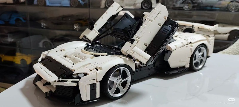 LEGO MOC Ferrari-F80 by SKC_LEGO | Rebrickable - Build with LEGO
