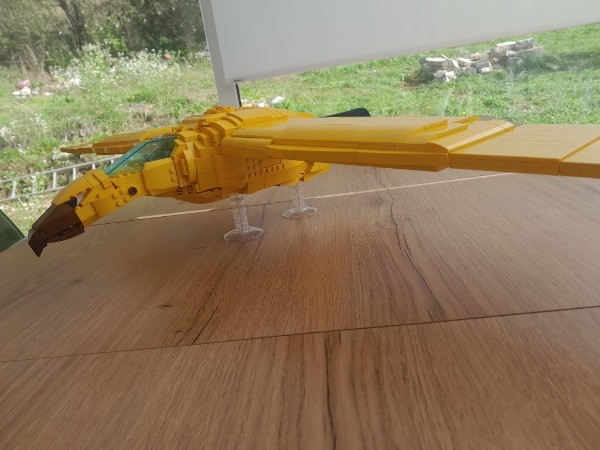 LEGO MOC The Golden Condor by StreethawkLegoMocs | Rebrickable - Build ...