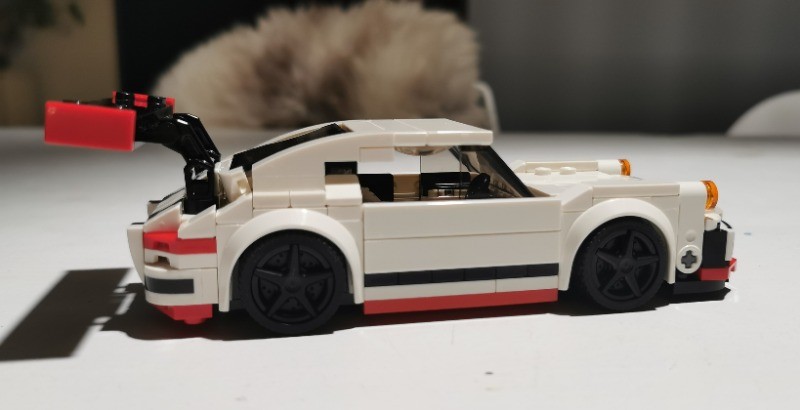 LEGO MOC-136063 1974 Porsche 911 - 7 stud wide by Svenalfred ...