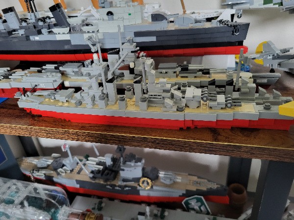 LEGO MOC USS Baltimore by RMC1138 | Rebrickable - Build with LEGO