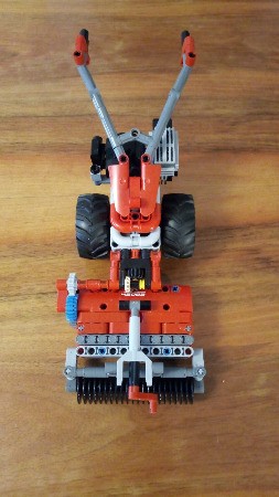 LEGO MOC Single-axle tractor with vertical mulcher, stone burier, and ...