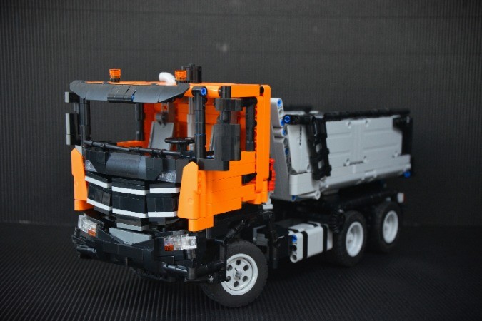 LEGO MOC SCANIA XT TIPPER TRUCK by BricKimi | Rebrickable - Build with LEGO