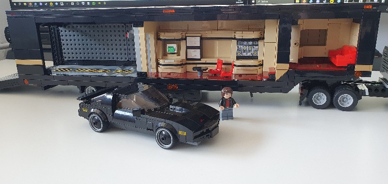 LEGO MOC Knight Rider Mobile Command Center by Maiku__san | Rebrickable ...
