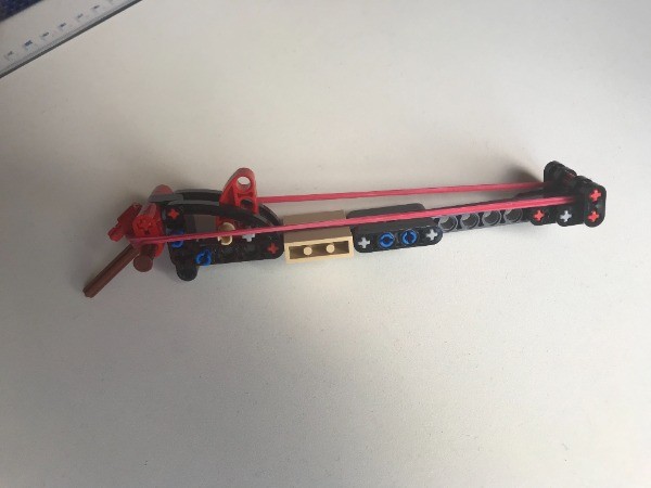 LEGO MOC Slingshot by Vahmi | Rebrickable - Build with LEGO