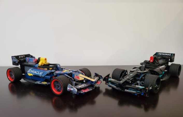 LEGO MOC Max Verstappen's Oracle Red Bull Racing RB19 Pull Back Formula ...