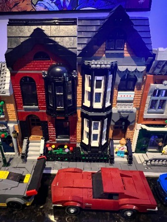 LEGO MOC Modular Brownstone House by michaelbaek | Rebrickable - Build ...