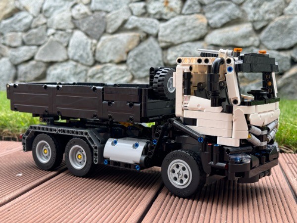 LEGO MOC 42175 B-MODEL IVECO T-way Tipper with ASPHALT PAVER by ...