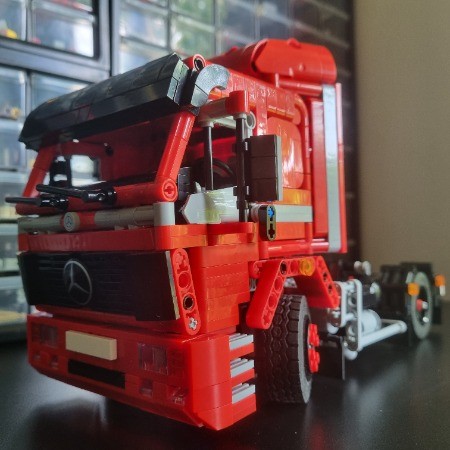 LEGO MOC Mercedes-Benz SK 1748 and wing body trailer by OldOlneyLego ...