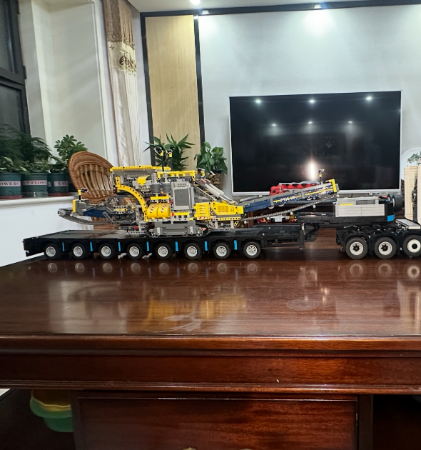 LEGO MOC Mercedes Benz Actros SLT 4163 truck 8X4 RC tractor by LingKong ...