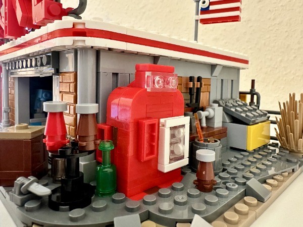 LEGO MOC Fallout 4 Red Rocket Truck Stop by Texta217 | Rebrickable ...