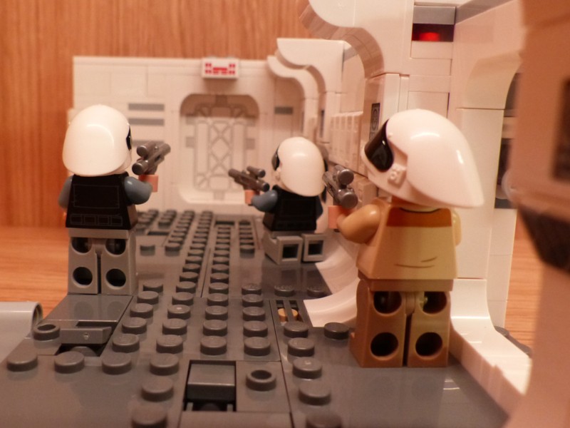 Review: 75387-1 - Boarding the Tantive IV | Rebrickable - Build with LEGO