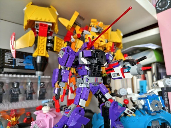 LEGO MOC Make Lightyear(76831) into mighty Shockwave by barryxu119 ...