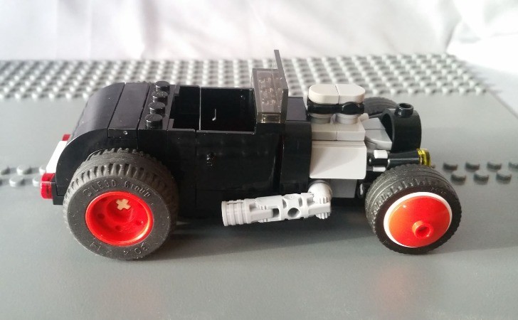 LEGO MOC 1932 Ford Model A Coupe Hot Rod / Rat Rod by Thefrankster ...