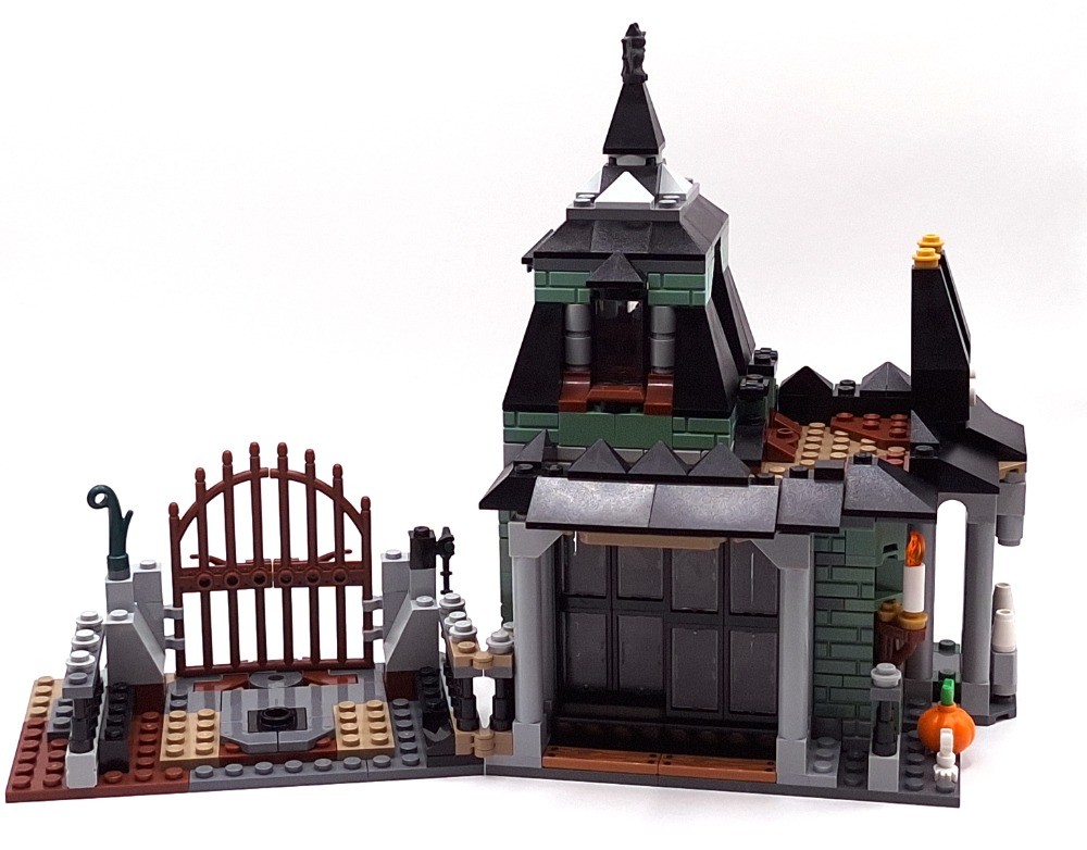 LEGO MOC-232027 31167 Haunted Cottage by PeterSzabo | Rebrickable ...