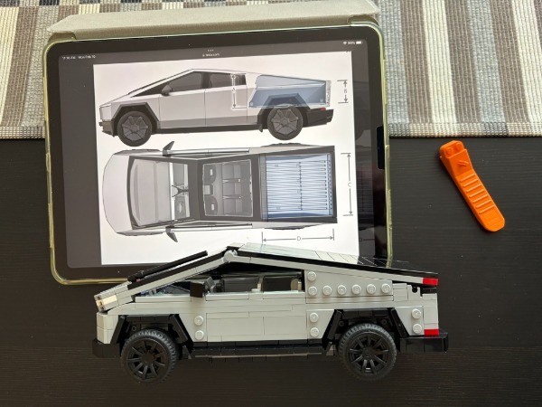 LEGO MOC-211006 9-wide Tesla Cybertruck by ac-bricks | Rebrickable ...