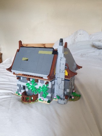 LEGO MOC 31120 - Medieval Tavern and Inn by MIJbricks | Rebrickable ...