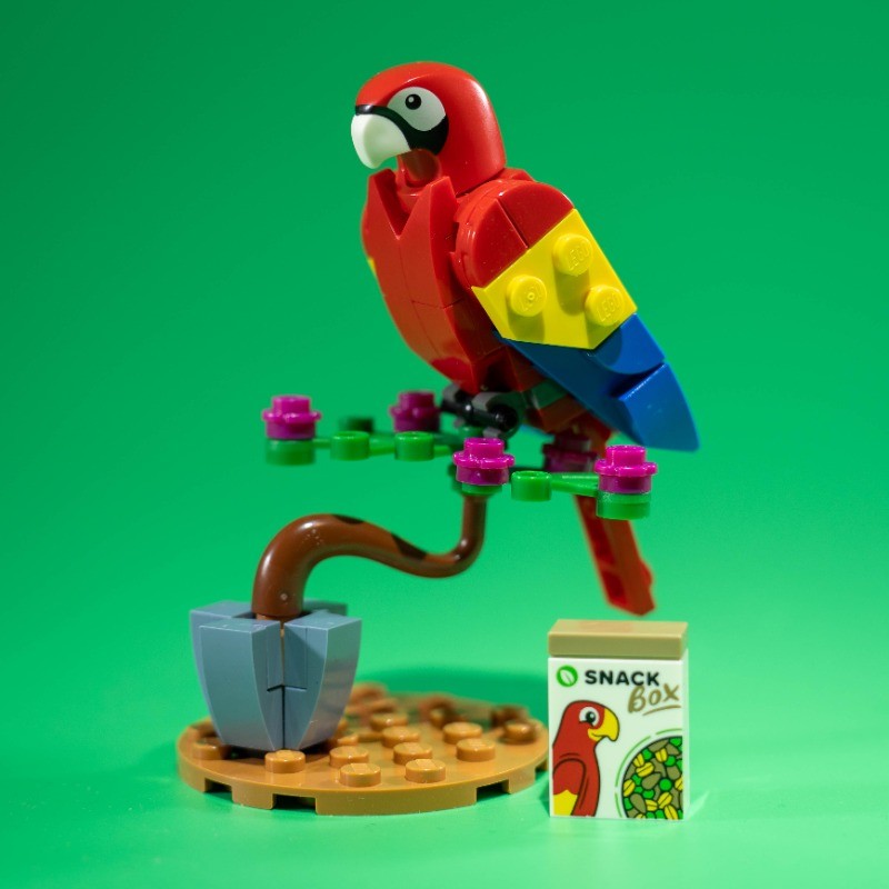 LEGO MOC Scarlet Macaw body by SKABRAM | Rebrickable - Build with LEGO