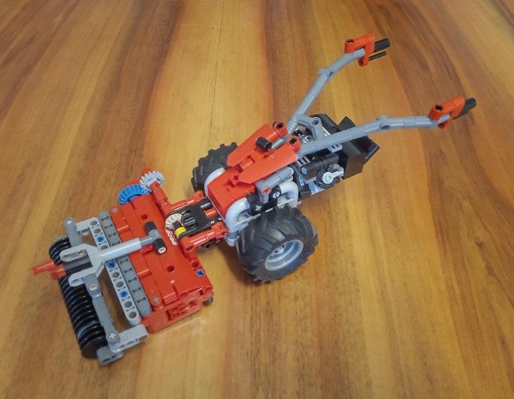 LEGO MOC Single-axle tractor with twin tires and PTO on/off by Larsagri ...
