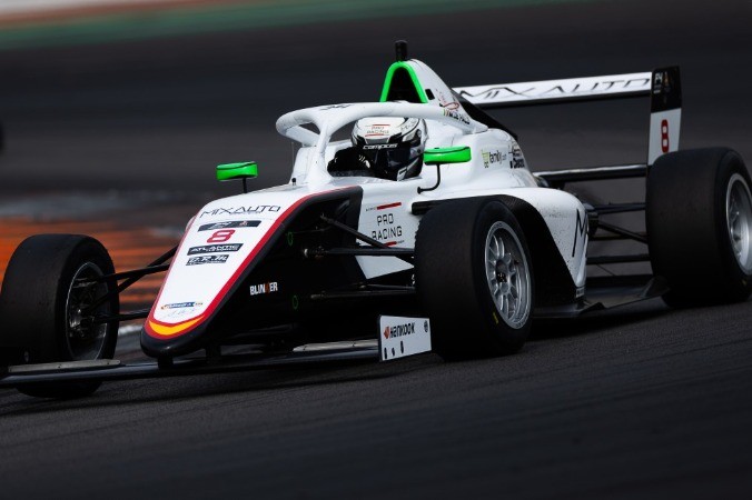 LEGO MOC FIA Formula 4 Campos Racing by Roybricks19 | Rebrickable ...