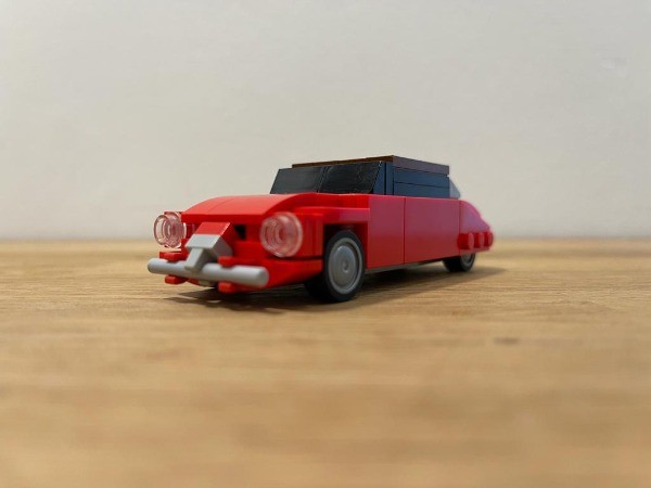 LEGO MOC Citroen DS mini-scale by wavoak | Rebrickable - Build with LEGO
