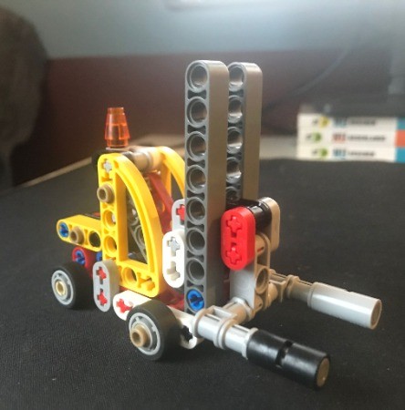 LEGO Set 30655-1 Forklift with Pallet (2023 Technic) | Rebrickable ...