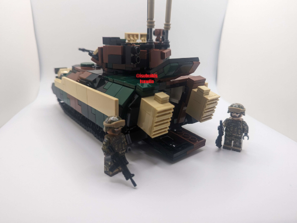 LEGO MOC M2 Bradley Woodland w/ BUSK by Isubuilds | Rebrickable - Build ...