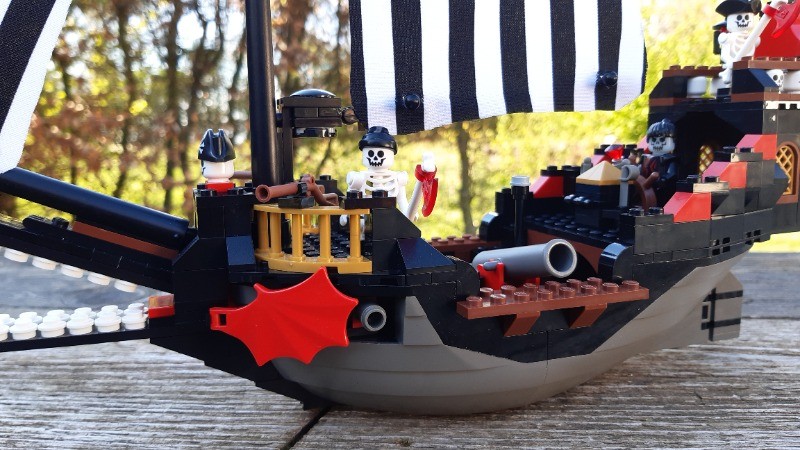 LEGO MOC Renegade Runner Remake by BenjaminsBay | Rebrickable - Build ...