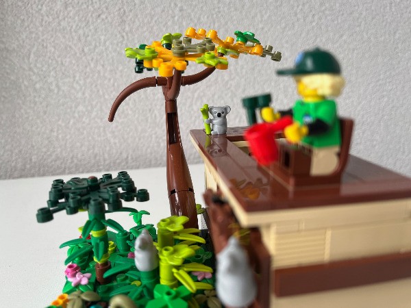 LEGO MOC Koala Observation Hut by bred1 | Rebrickable - Build with LEGO