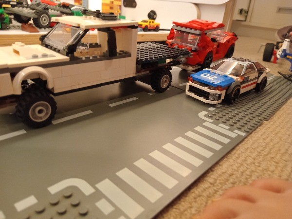 LEGO Workbench for 4x4Brick | Rebrickable - Build with LEGO